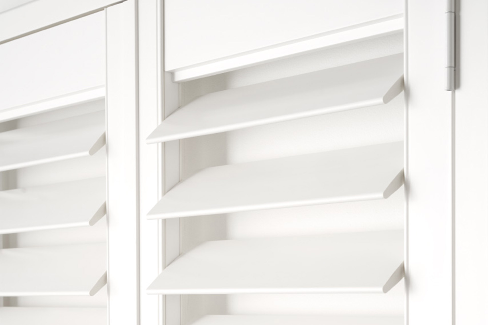 How to adjust shutter louvres - Curtain World